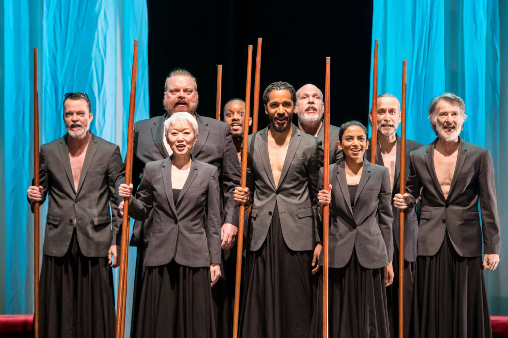 REVIEW: Shocking Modern Mashup in The Bacchae (Guthrie Theater/SITI ...